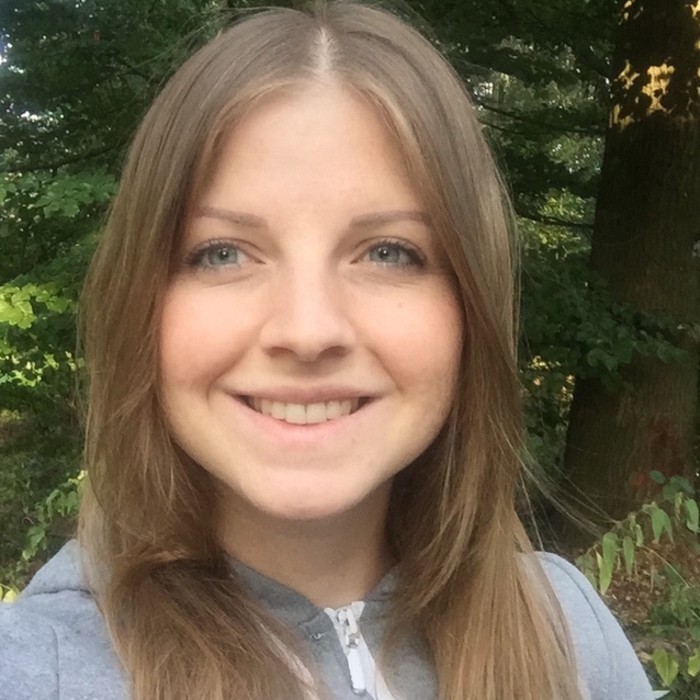 Laura Schulte's Instagram, Twitter & Facebook on IDCrawl